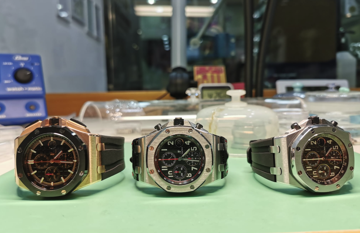 3 APs Servicing Audemars Piguet Watches – HOROLOGY