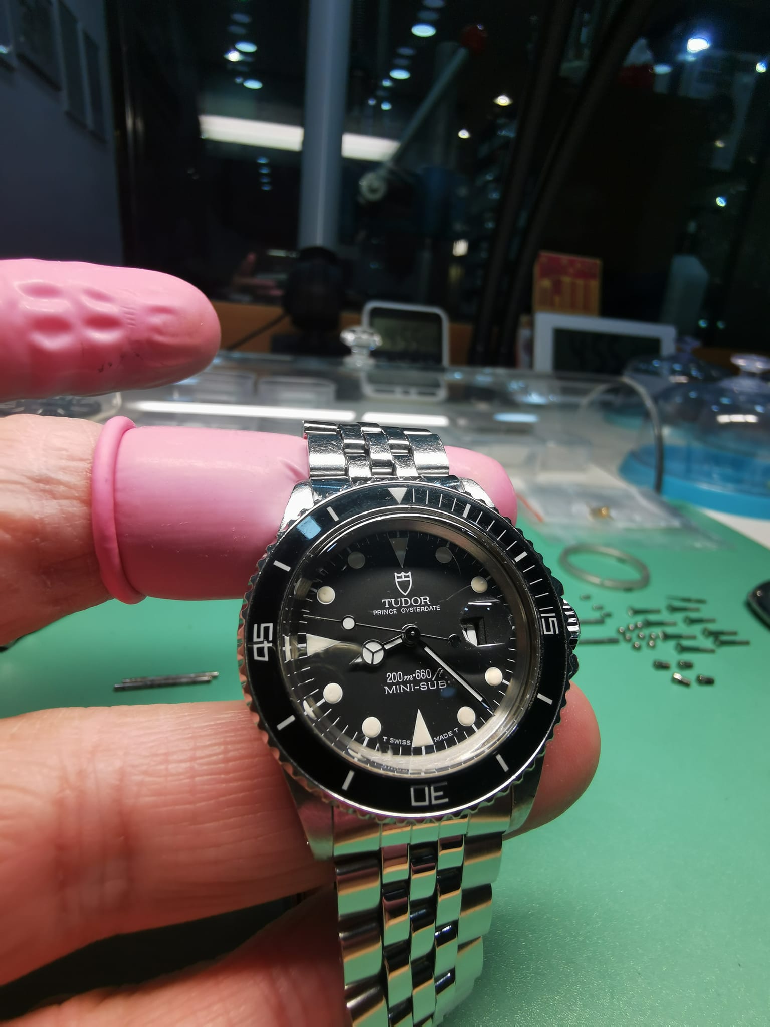 Tudor Mini-Sub Repair – HOROLOGY